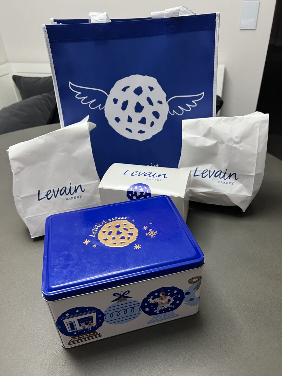Bakery Review: Levain Bakery (Chicago - West Loop) - The Bulkhead Seat
