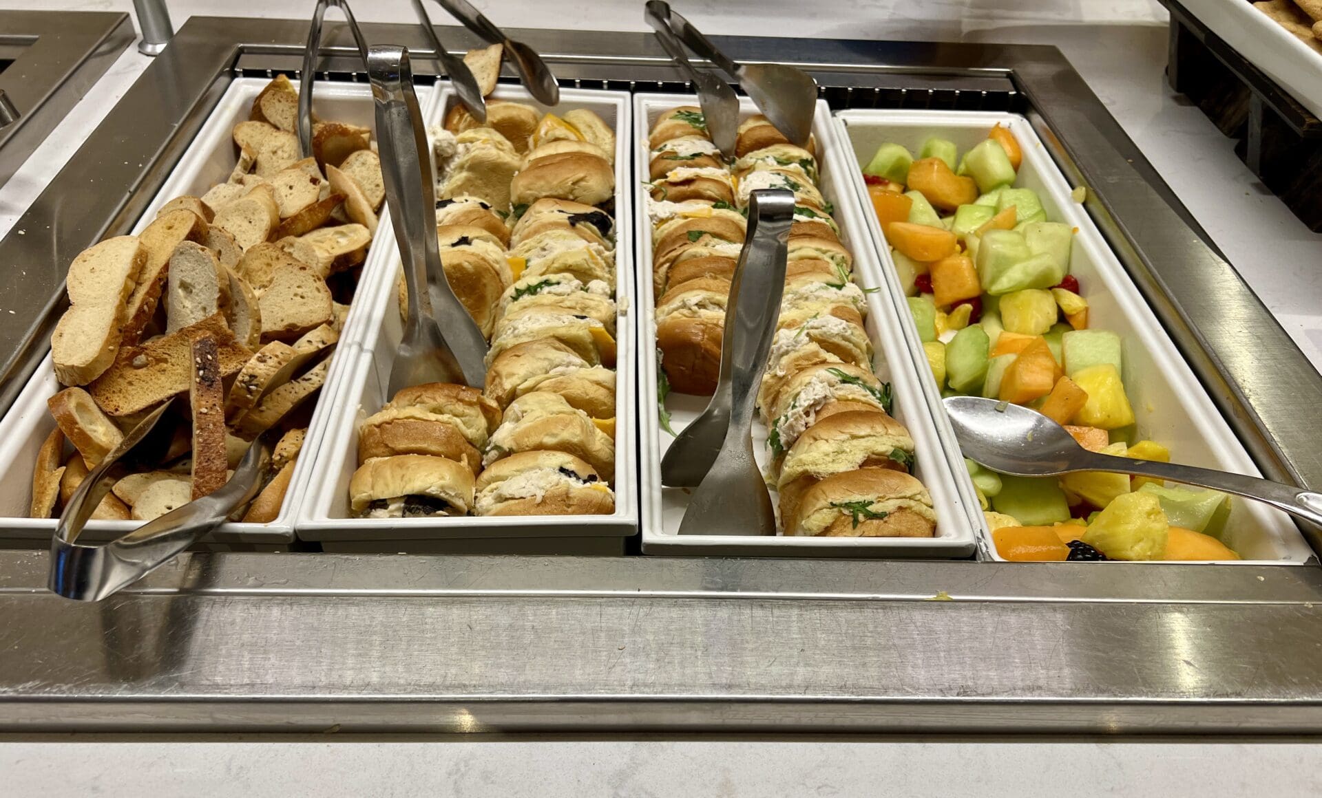Lounge Review: Delta Sky Club® (ATL - Gate C37) - The Bulkhead Seat