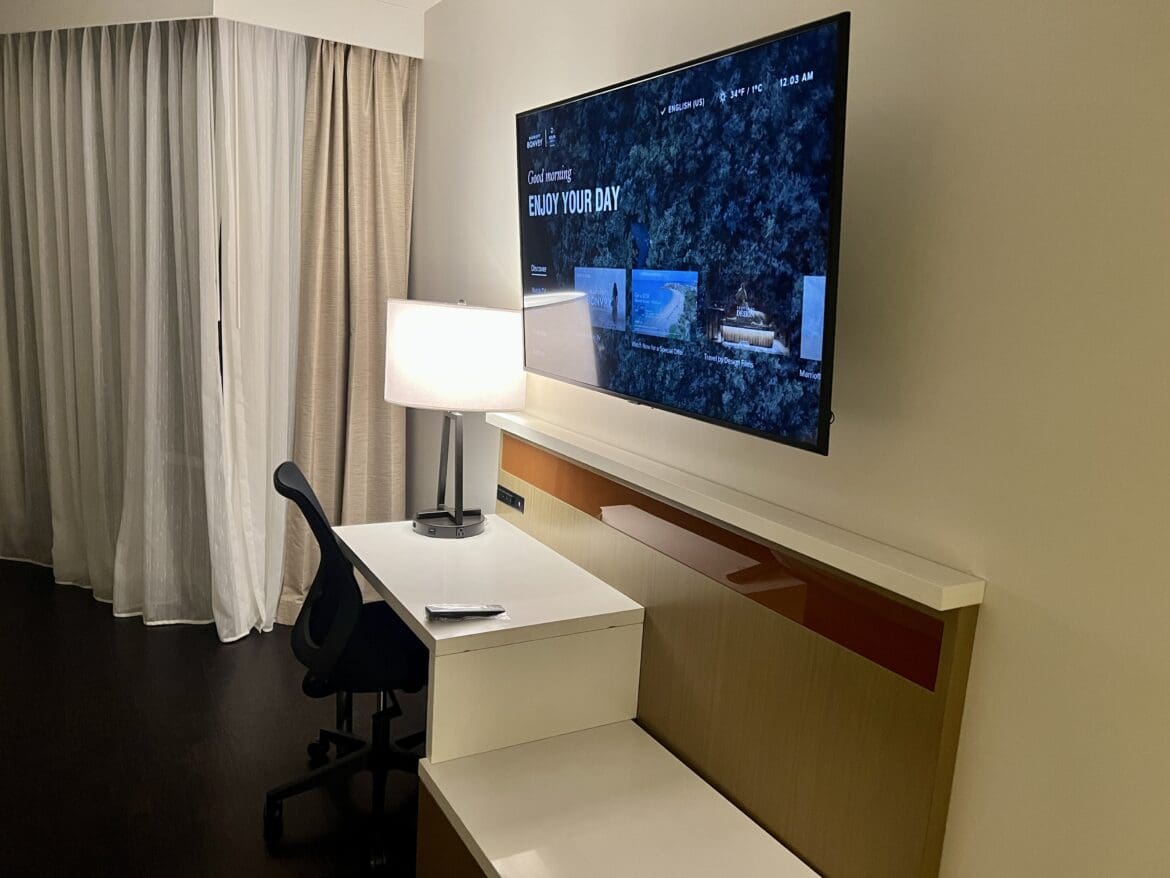 Hotel Review: Delta Hotels by Marriott Raleigh-Durham at Research ...