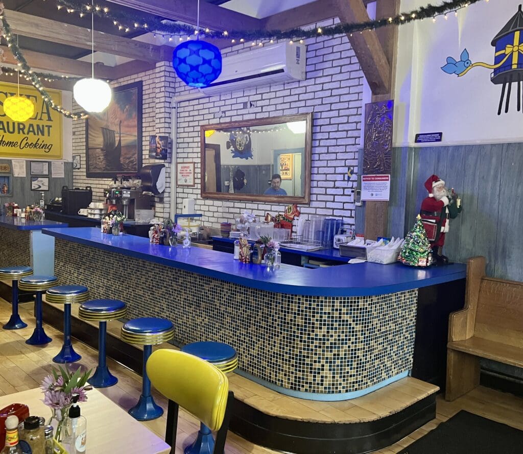 Restaurant Review: SVEA Restaurant (Chicago) - The Bulkhead Seat