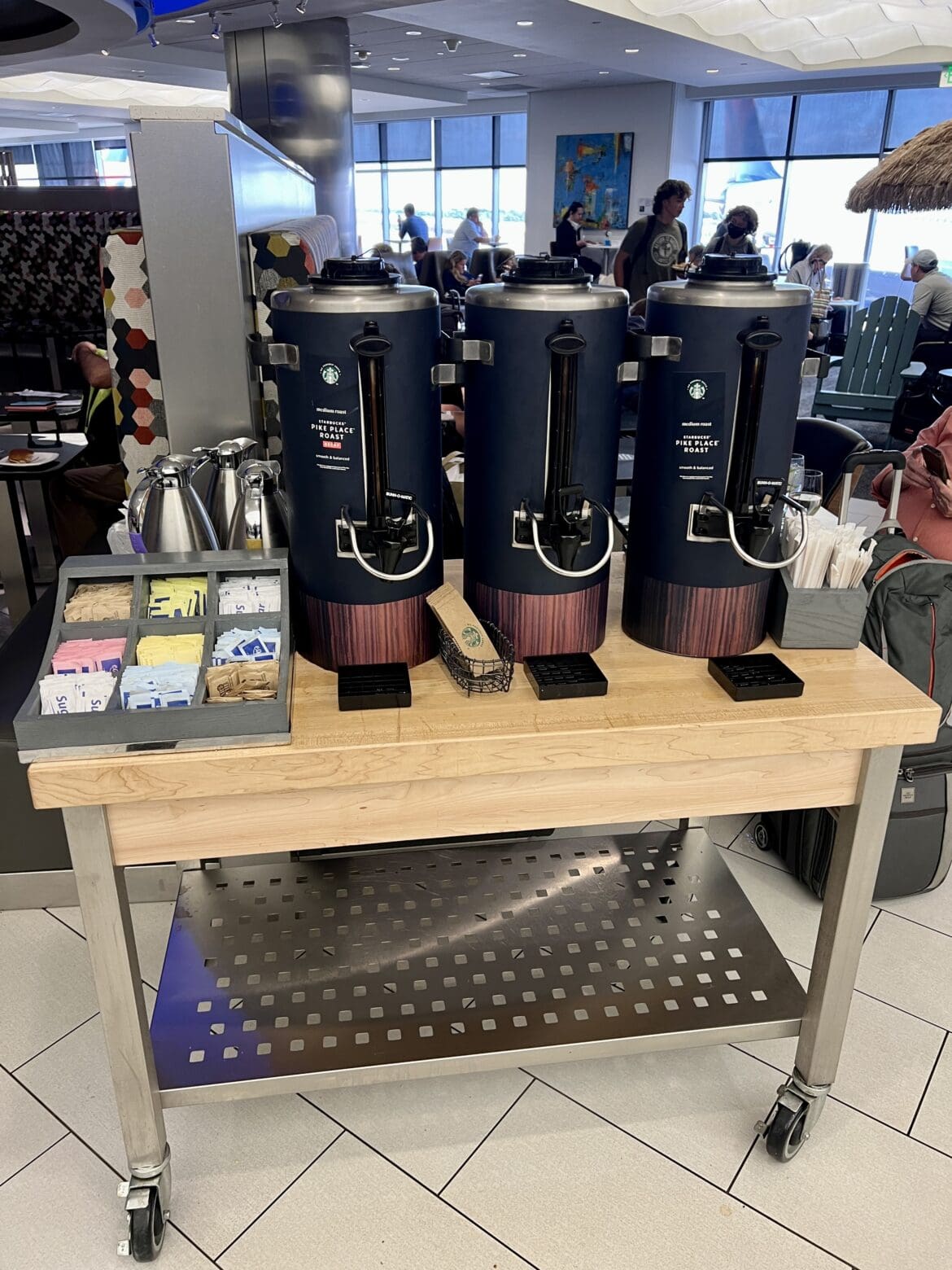 Lounge Review: Delta Sky Club® (ATL - Gate E15) - The Bulkhead Seat