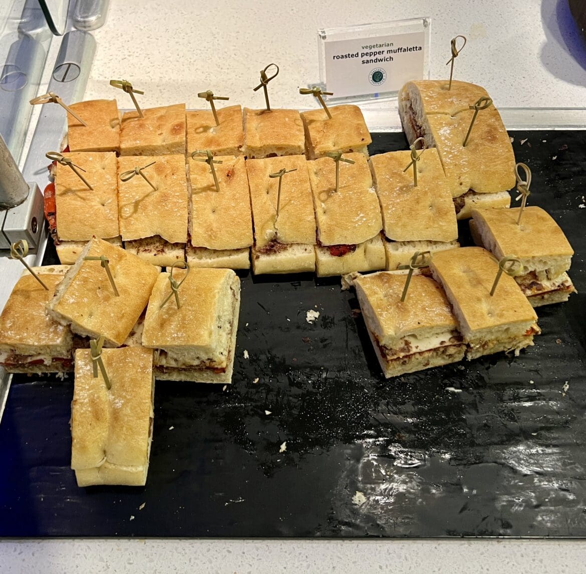 Lounge Review: Delta Sky Club® (ATL - Gate E15) - The Bulkhead Seat