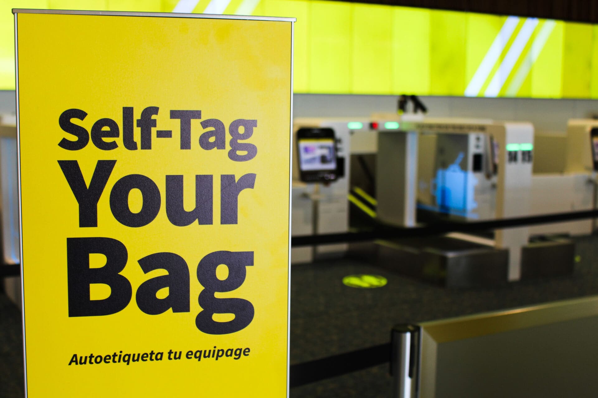 Spirit Airlines Celebrates 30 Years at Orlando International Airport ...