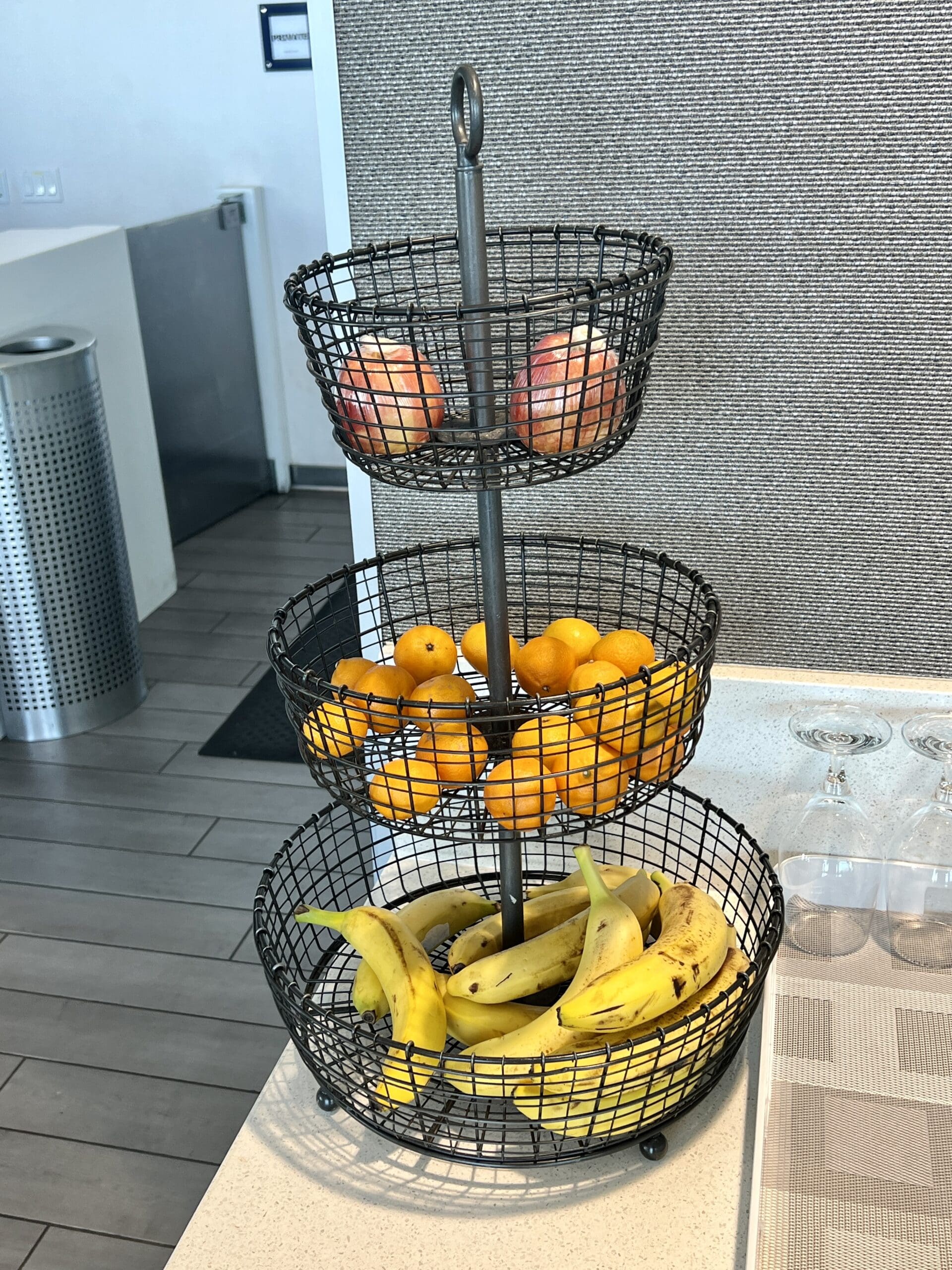 Lounge Review: Delta Sky Club® (SFO - Gate C3) - The Bulkhead Seat