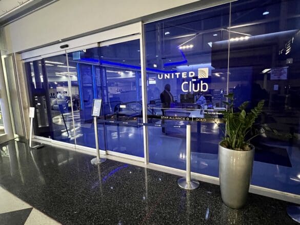 Devaluation of United Club℠ One-Time Passes Goes Into Effect on May 1st ...