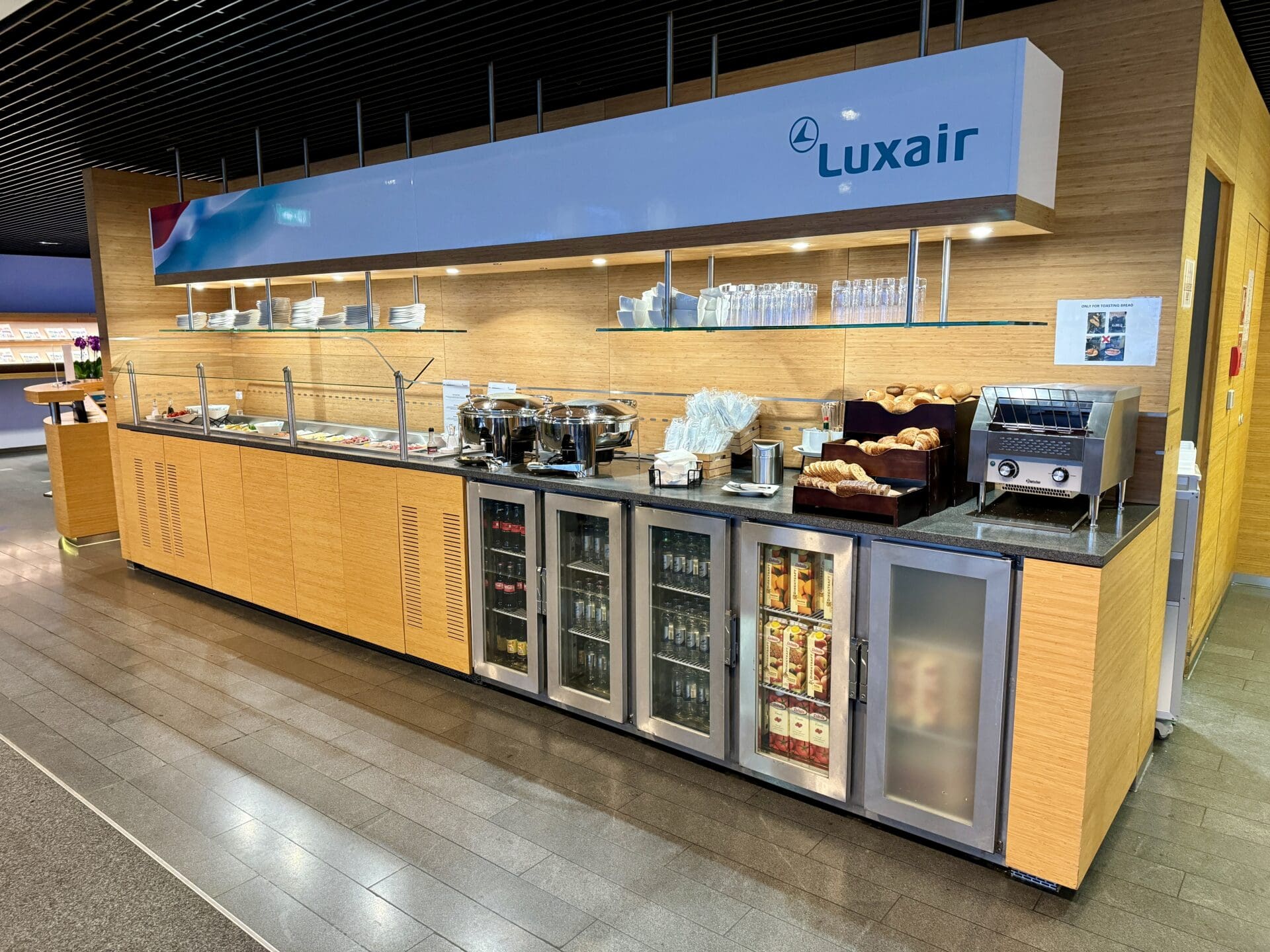 Lounge Review: The Lounge by Luxair (LUX) - The Bulkhead Seat