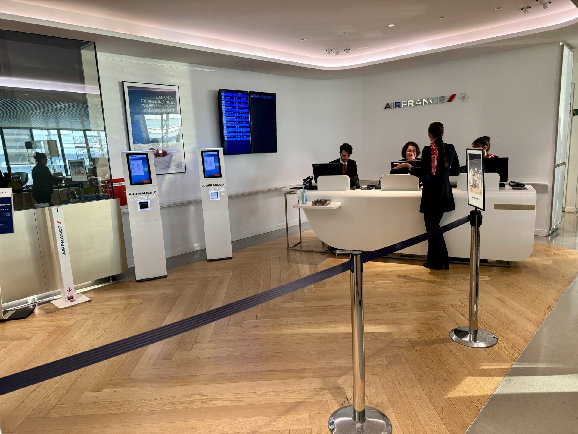 Lounge Review: Air France Lounge (CDG - Terminal 2E, Hall L) - The ...