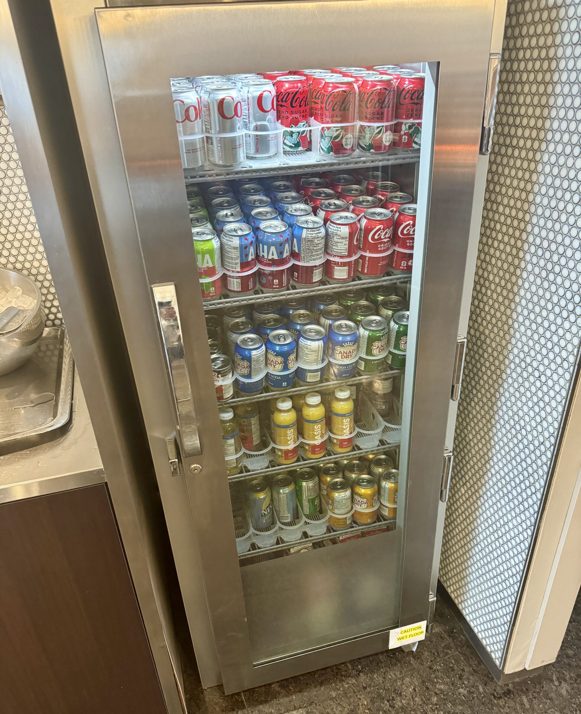 Lounge Review: Air Canada Maple Leaf Lounge (YYZ - Terminal 1, Level 4, Node F) - The Bulkhead Seat