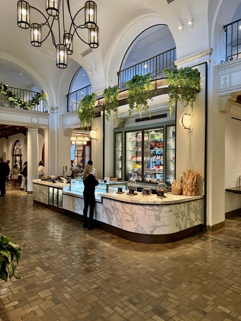 Hotel Review: The Vinoy Resort & Golf Club, Autograph Collection - The ...