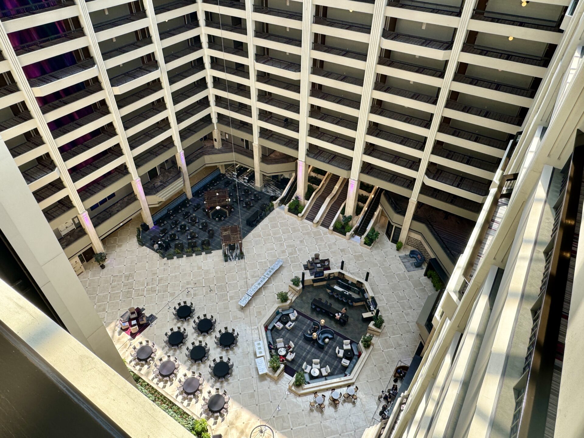 Hotel Review: Renaissance Atlanta Waverly Hotel & Convention Center ...
