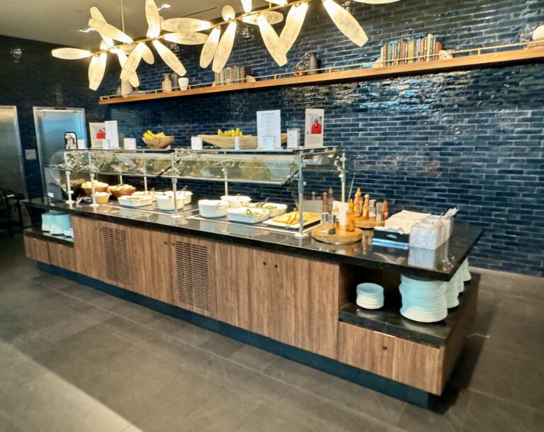 Lounge Review: The Centurion® Lounge by American Express (ATL) - The ...