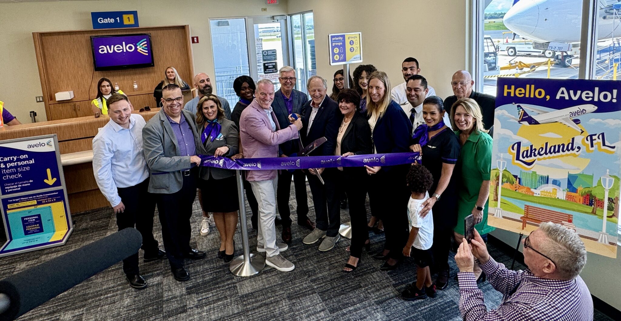 Inaugural Flight Review: Avelo Airlines Boeing 737-700 Economy - LAL ...