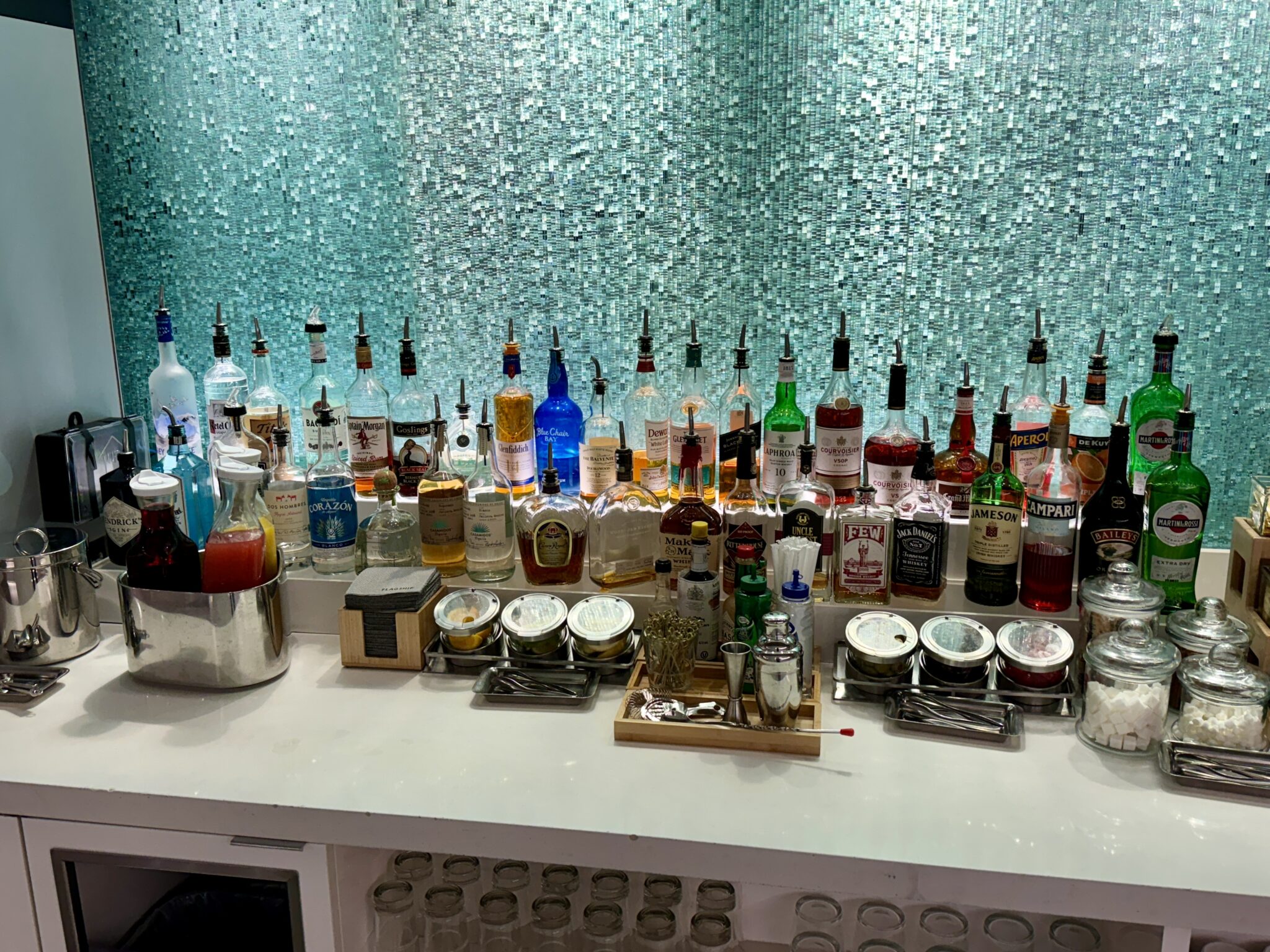Lounge Review: American Airlines Flagship® Lounge (ORD) - The Bulkhead Seat