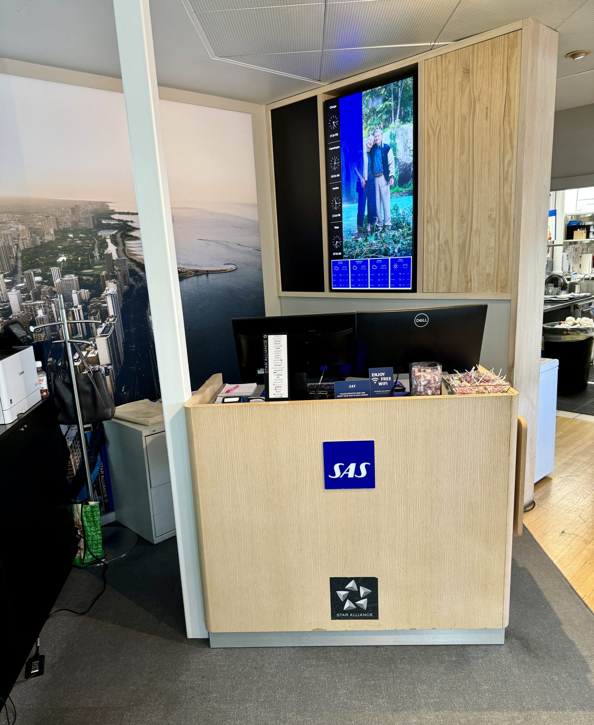 Lounge Review: SAS Lounge (ORD) - The Bulkhead Seat