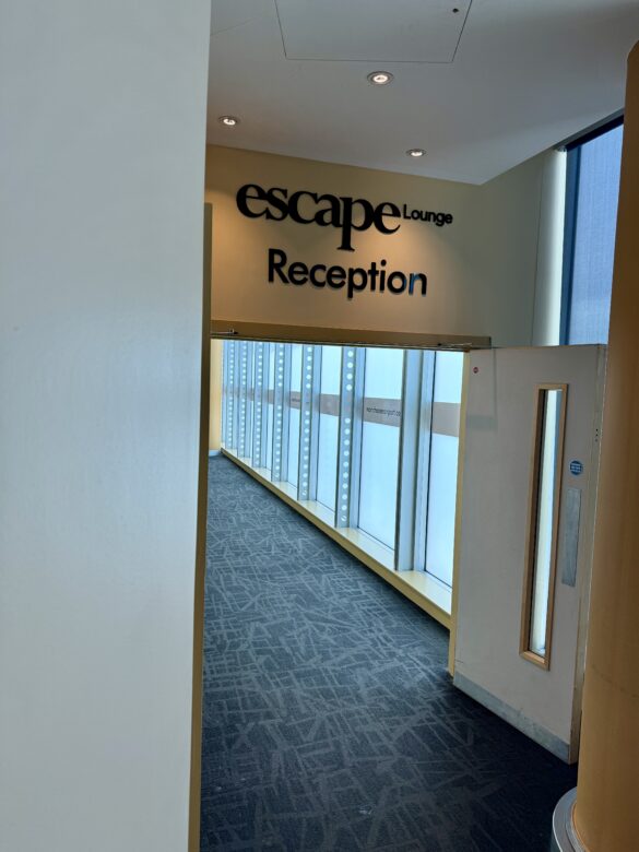 Lounge Review: The Escape Lounge (MAN - Terminal 3) - The Bulkhead Seat