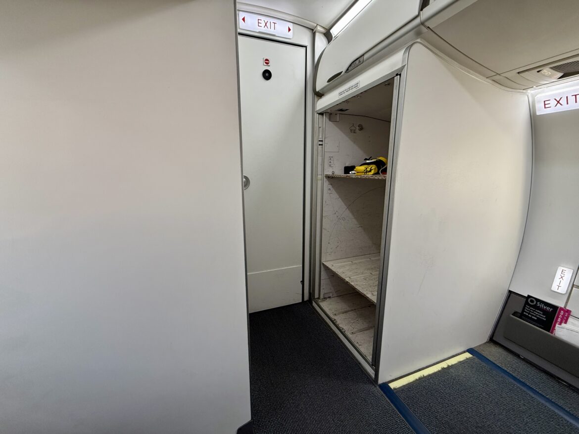 Flight Review: Silver Airways ATR 42-600 Economy Class - TPA-NAS - The ...