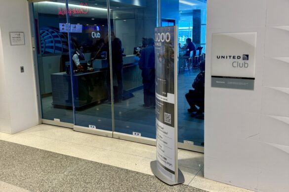 Lounge Review: Delta Sky Club® (MSP - Gates G17-G18) - The Bulkhead Seat