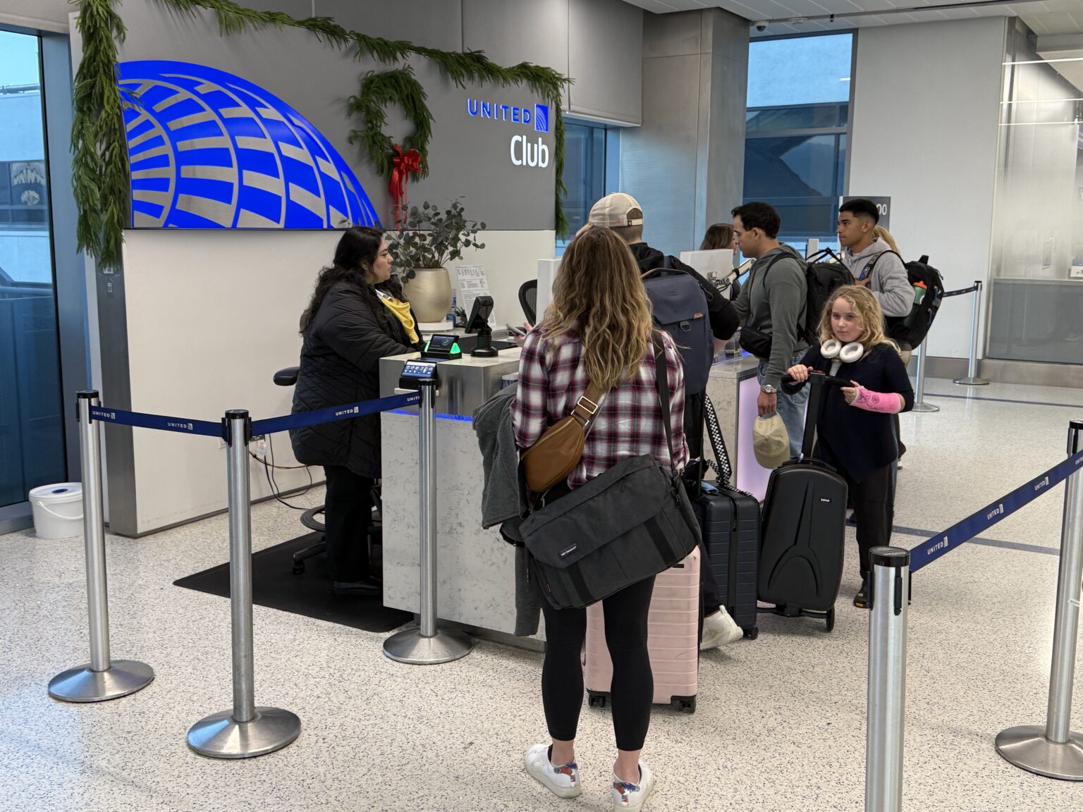 Lounge Review: United Club℠ (LAX- Gate 71A) - The Bulkhead Seat