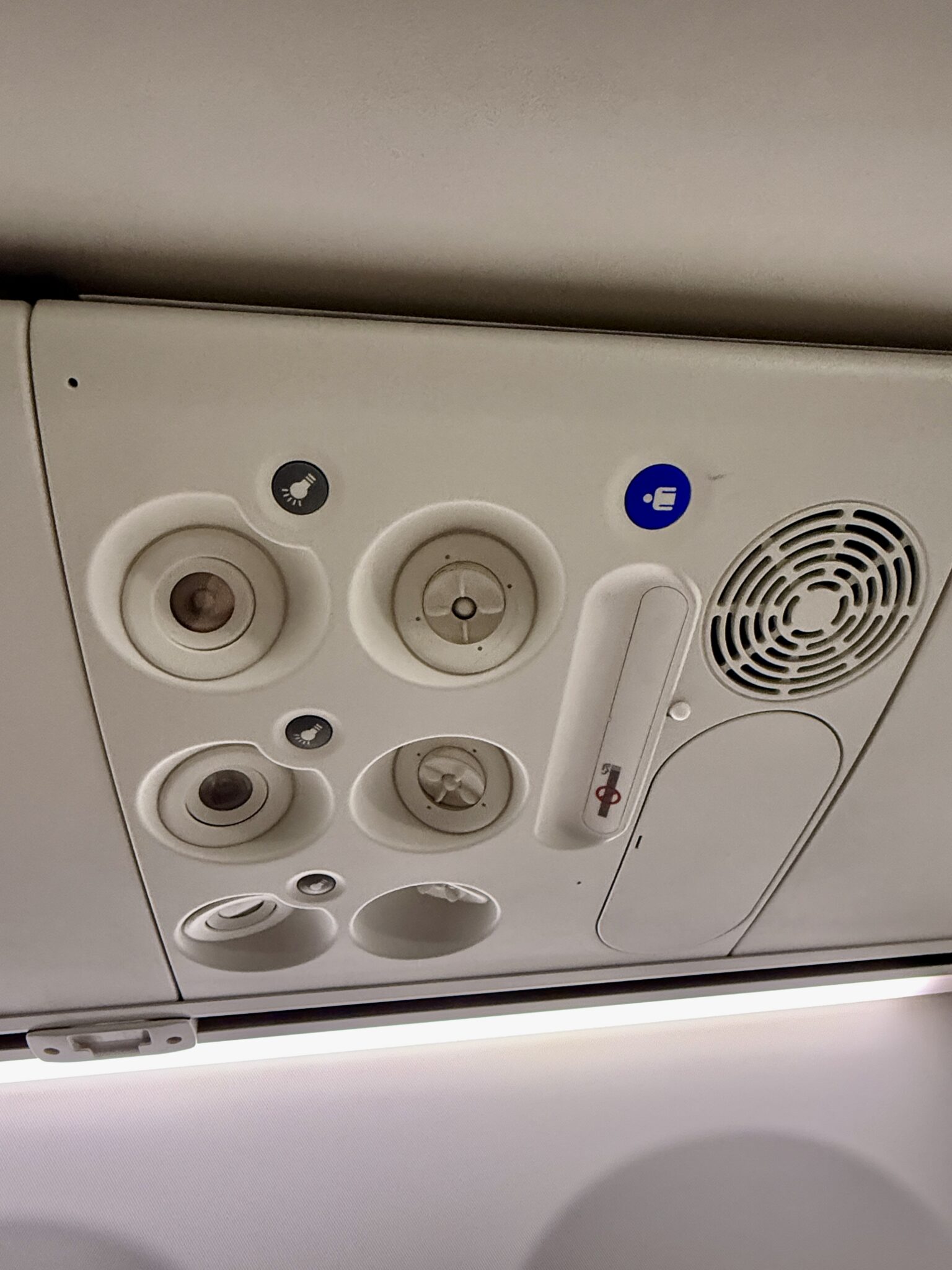 Flight Review: Aeromexico Boeing 737 MAX 8 Clase Premier - TPA-MEX ...