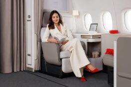 Flight Review: United Airlines Airbus A321neo First Class - IAH-ORD ...