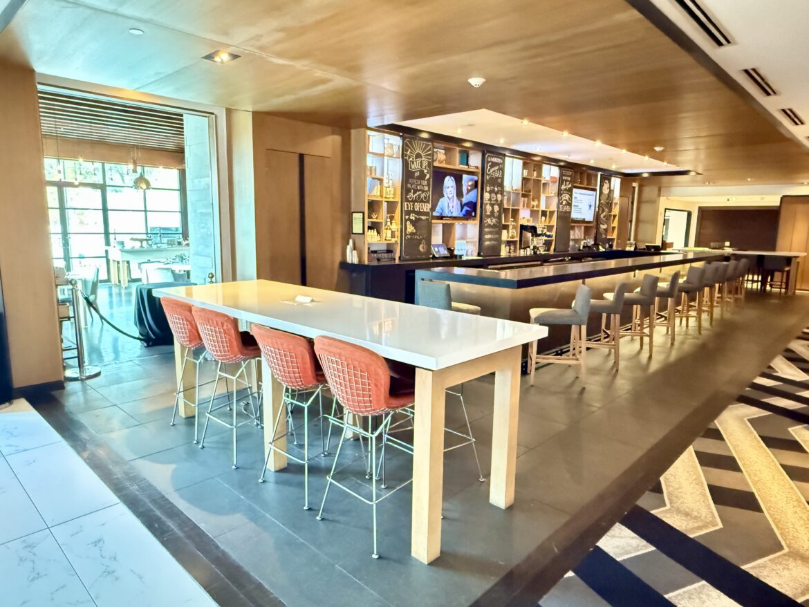 Hotel Review: Le Méridien Atlanta Perimeter - The Bulkhead Seat
