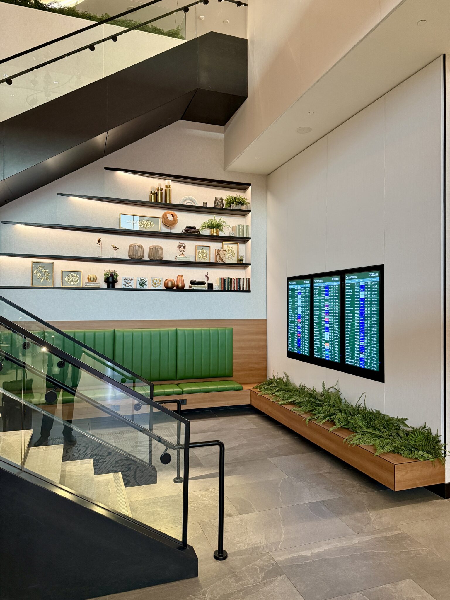 Lounge Review: The Club SFO - The Bulkhead Seat
