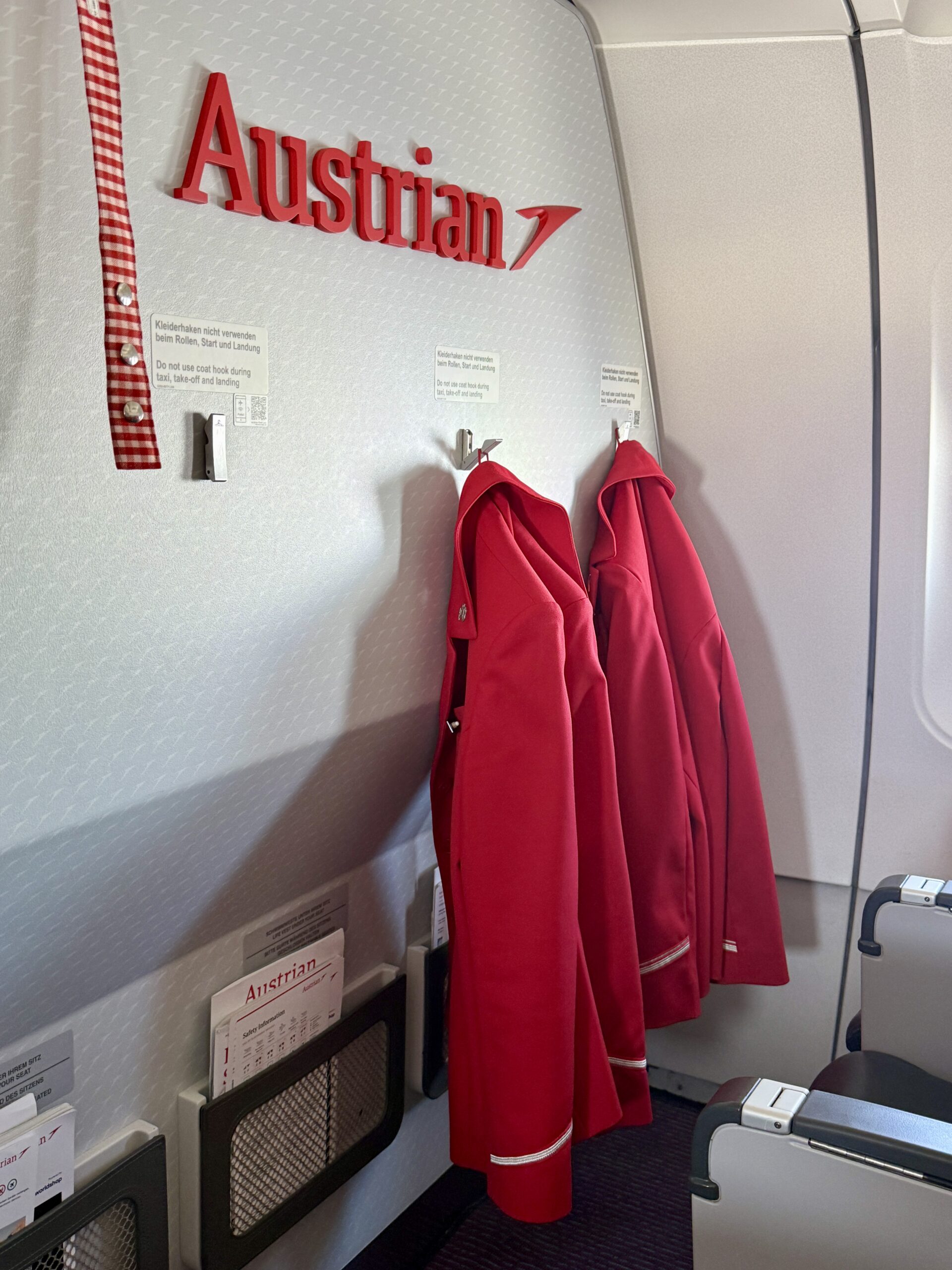 Flight Review: Austrian Airlines Airbus A320 Business Class – TGD-VIE ...