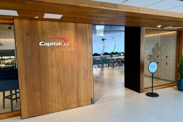 Lounge Review: Austrian Airlines Senator Lounge Schengen (VIE - F Gates ... Lounge Review: Austrian Airlines Senator Lounge Schengen (VIE - F Gates ...