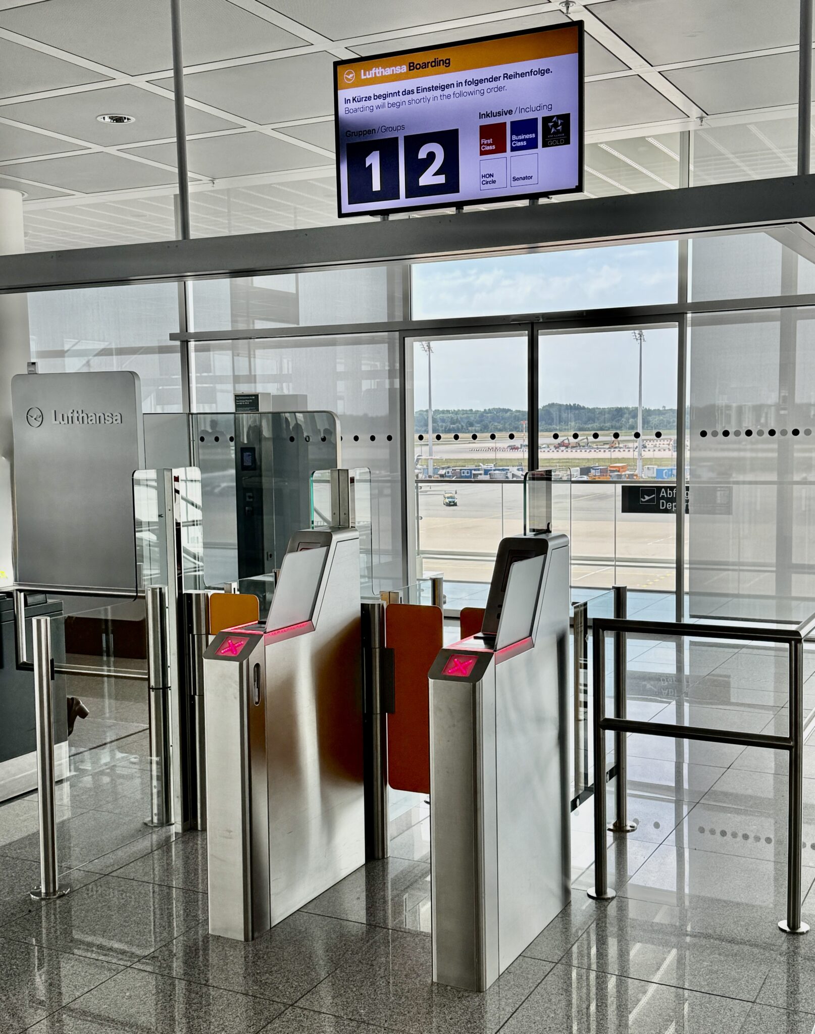 Flight Review: Lufthansa Airbus A380-800 First Class – MUC-JFK - The Bulkhead Seat