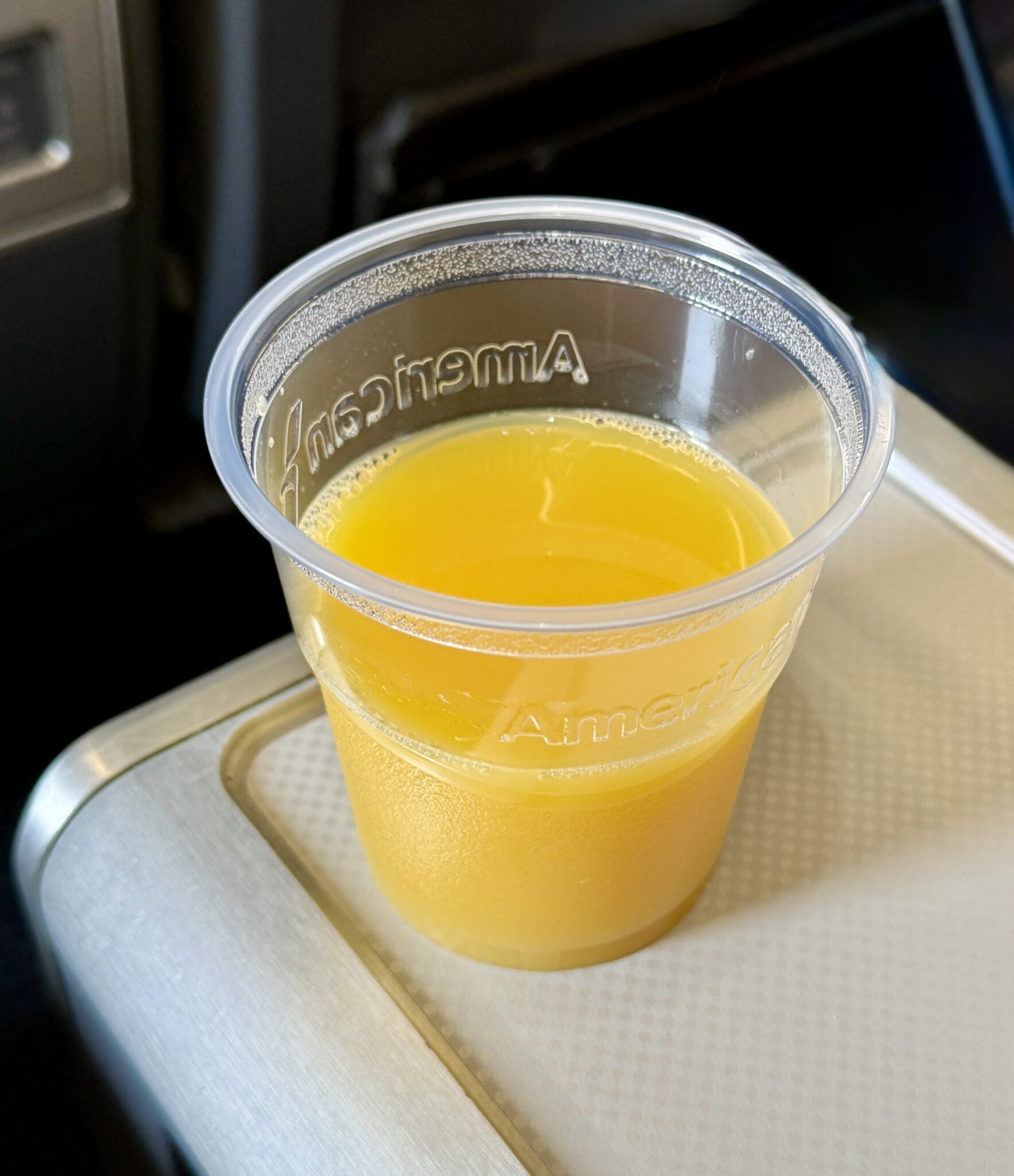 Flight Review: American Airlines Airbus A321 First Class - ORD-LAX ...