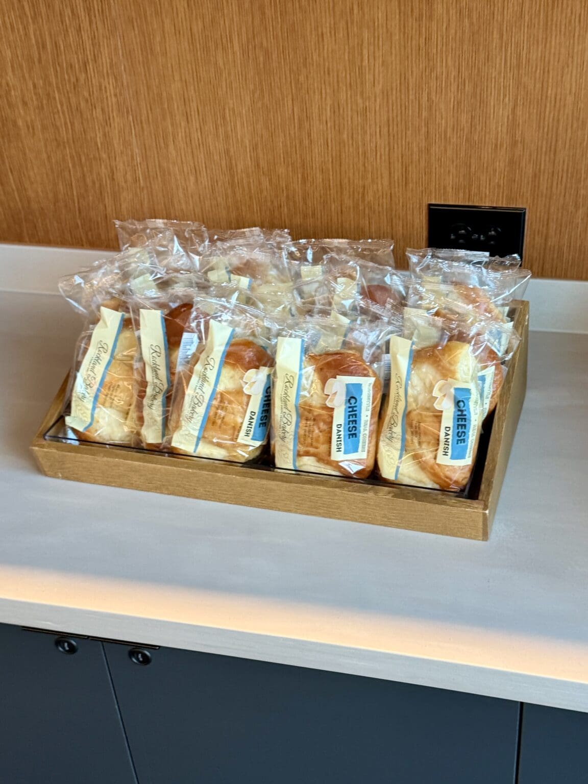 Lounge Review: Provisions by Admirals Club℠ (CLT – Gate A1) - The ...