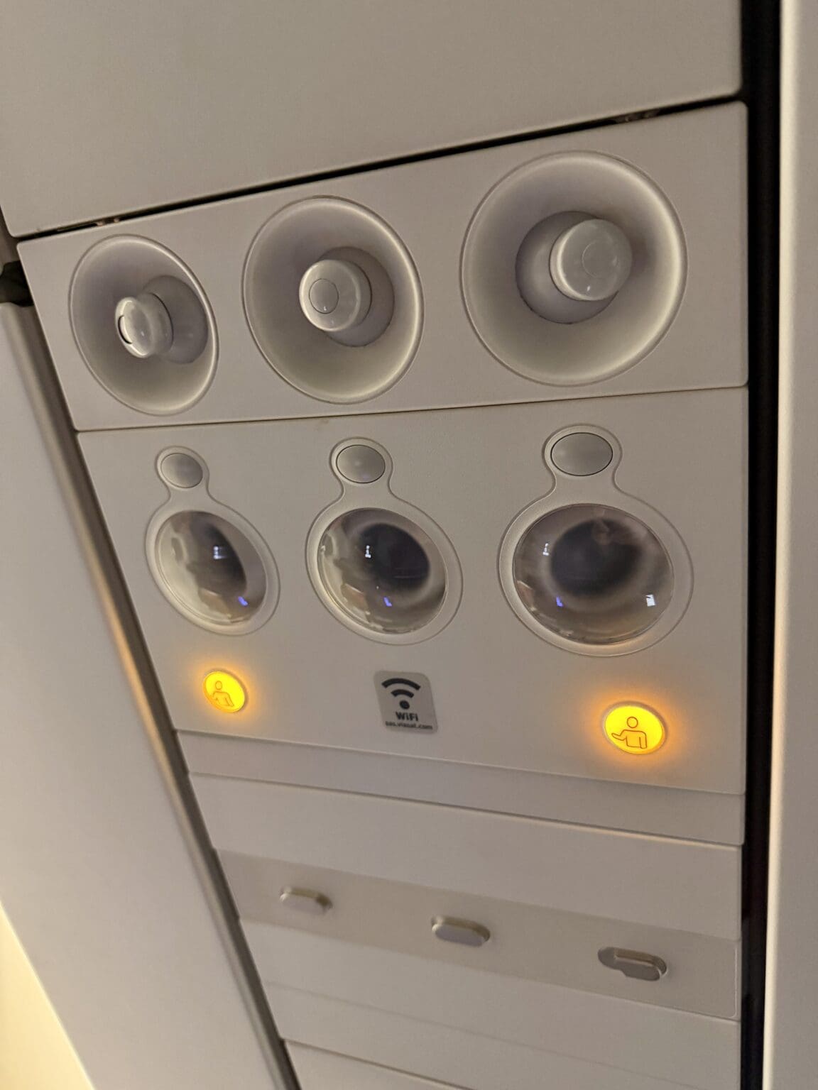 Flight Review: SAS Airbus A320 Business Class – CPH-LHR - The Bulkhead Seat