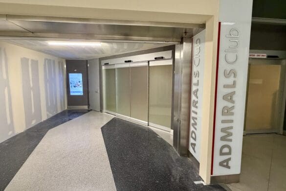 Lounge Review: Delta Sky Club® (MSP - F/G Concourse) - The Bulkhead Seat