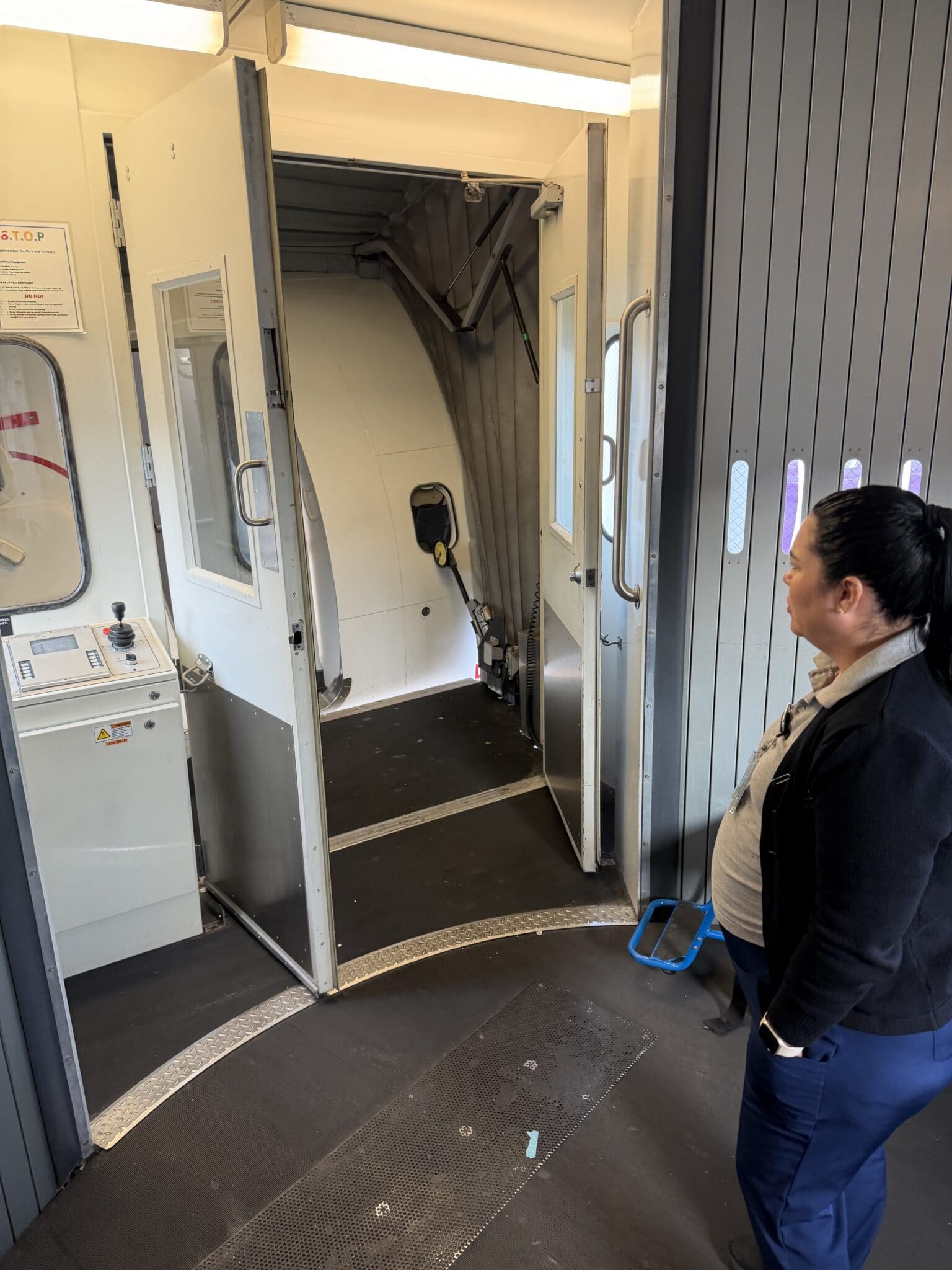 Flight Review: Arajet Boeing 737 MAX 8 Extra – MIA-PUJ - The Bulkhead Seat
