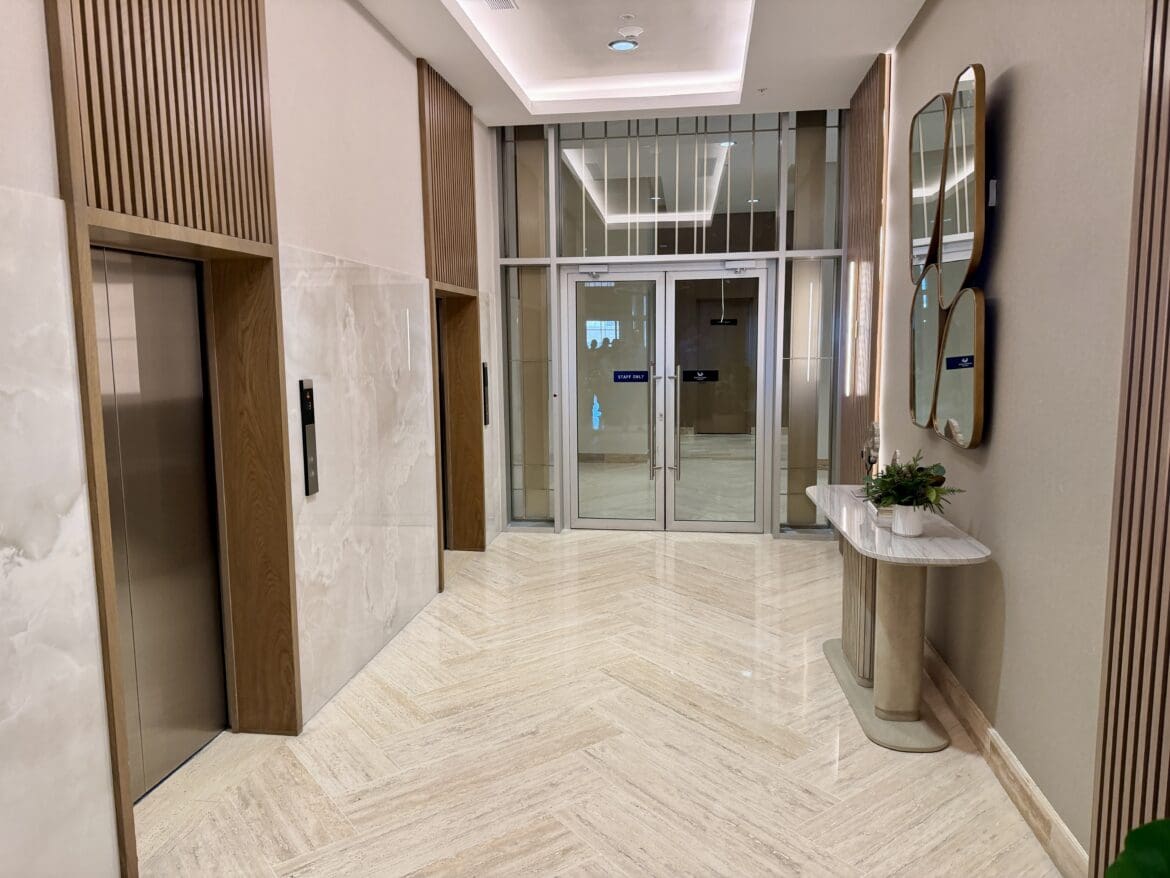 Lounge Review: VIP Lounge (PUJ - Terminal B, Gate 31) (Yes, It Has an ...